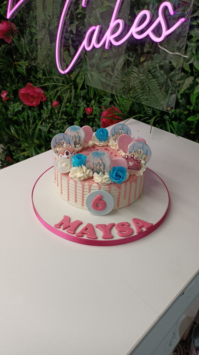 Any character themed Drip Cake – Zara Cakes