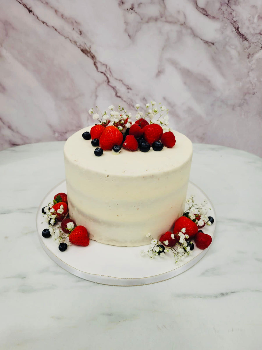 8inch fruit topped Wedding Cake – Zara Cakes